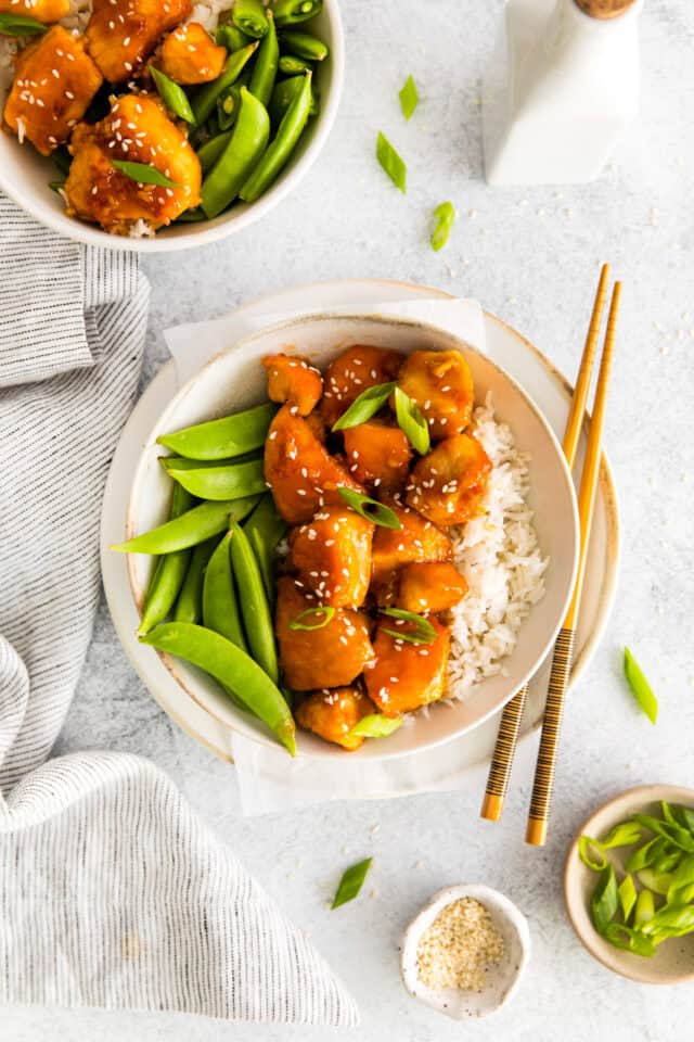 Honey Garlic Chicken Bowls - Nutmeg Nanny
