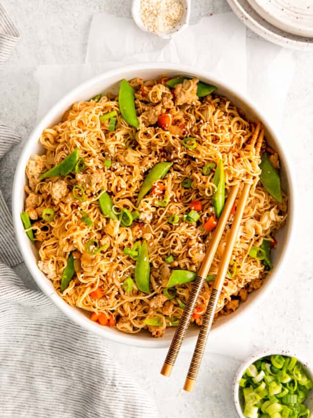 Easy Chicken and Rice Casserole - Nutmeg Nanny