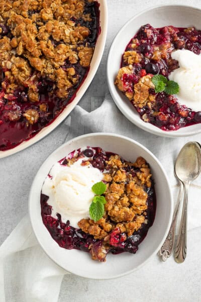 Triple Berry Crisp - Nutmeg Nanny